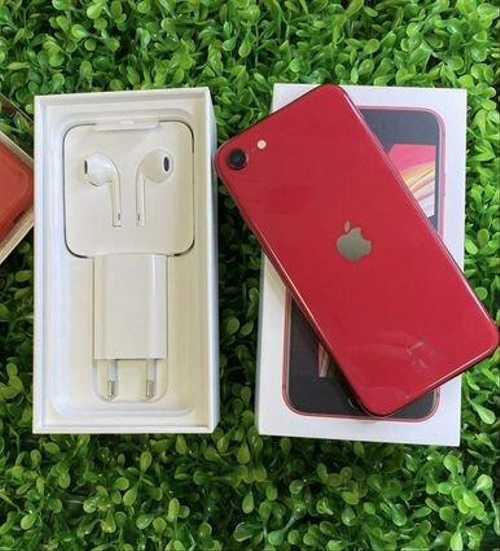 Телефон iPhone SE RED