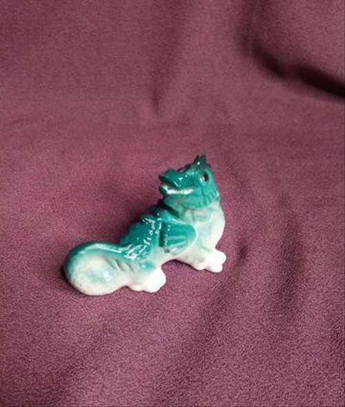 Статуэтка фарфоровая Дракон. лфз