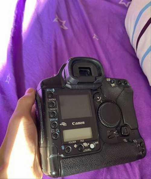 Canon 1 ds mark 2