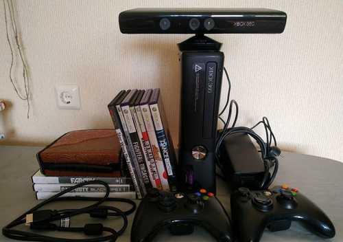 Xbox 360 S (прошивка) +kinekt+2 джойстика+много иг