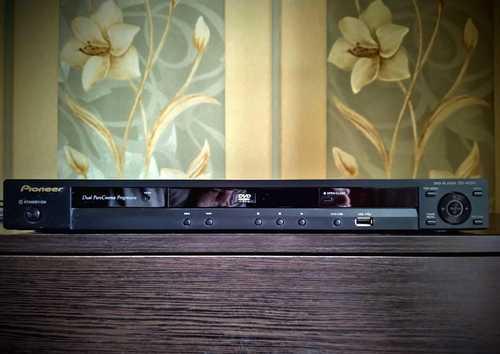 DVD плеер Pioneer DV-410V-K