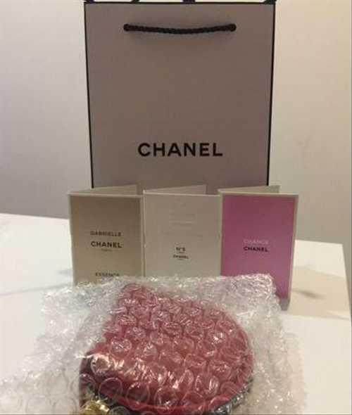 Комплимент от Chanel