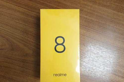 Смартфон Realme 8