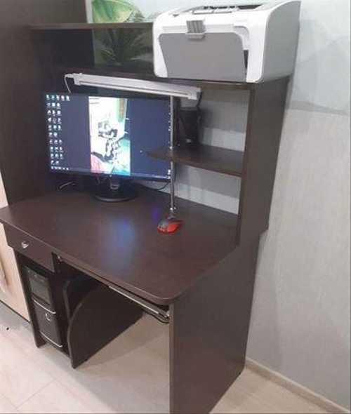 Компьютерный стол новый