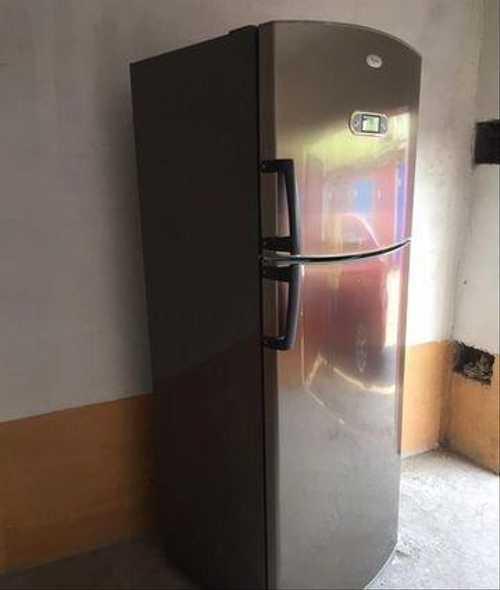 Холодильник Whirlpool ARC4198IX