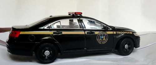 Ford police interceptor 1/24