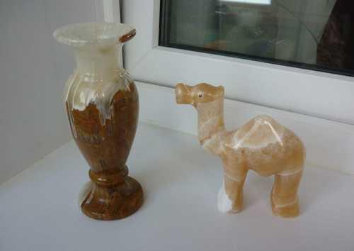 Оникс (ваза, статуэтка-верблюд),Египет
