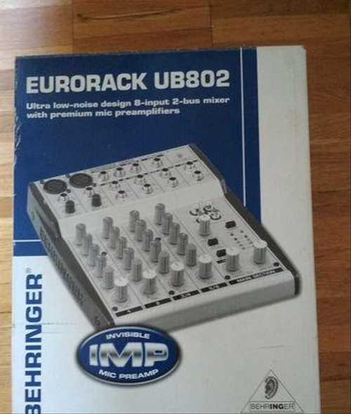 Микшерный пульт Behringer eurorack UB802