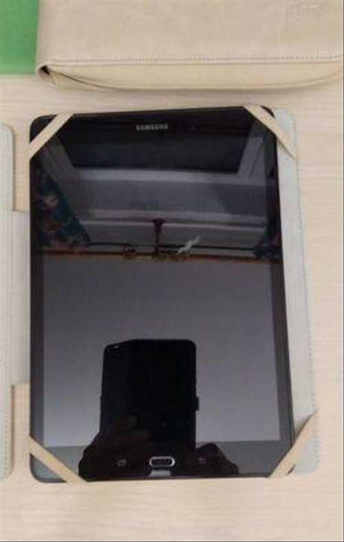 Чехол на планшет Самсунг SM-T555, диагональ 9,7