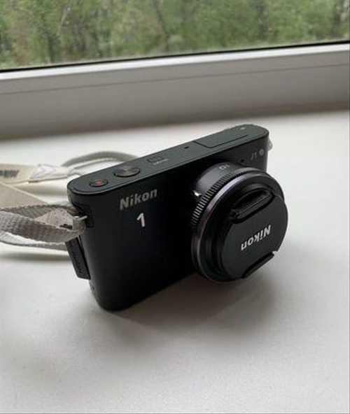 Nikon 1 j1 + сумка + 2 карты на 8 гб