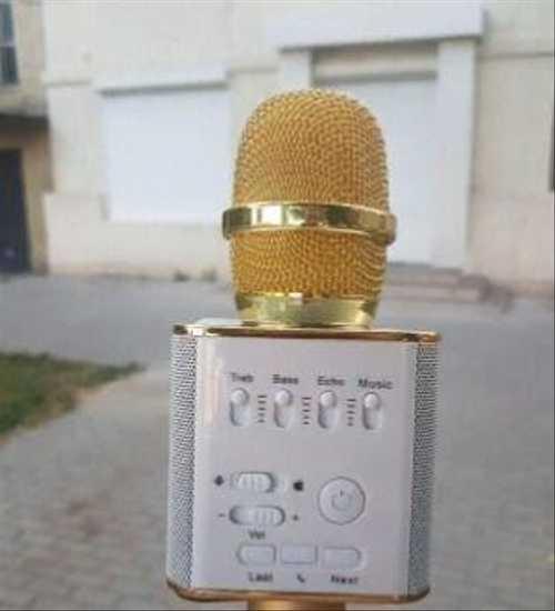 Караоке микрофон