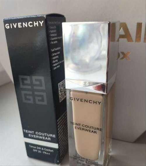 Тональный крем givenchy новый