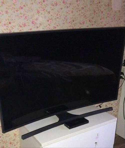 Телевизор Samsung UE48JU7500U