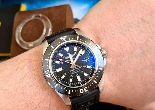 Breitling Superocean 44 Special, 2018 года