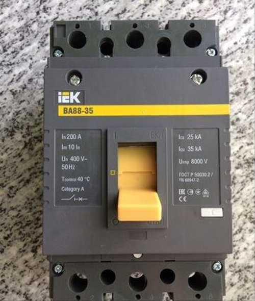 Автоматический выключатель ва88 160а. IEK ba88-35. IEK ba88-35 200a. Автоматический выключатель ва 88-32 100а ИЭК. Выключатель автоматический 3п 200а 35ка ва 88-35 ИЭК sva30-3-0200.