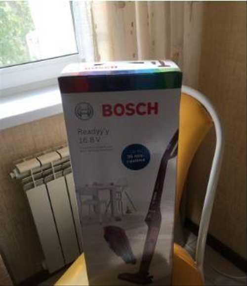 Вертикальный пылесос Bosch BBH216