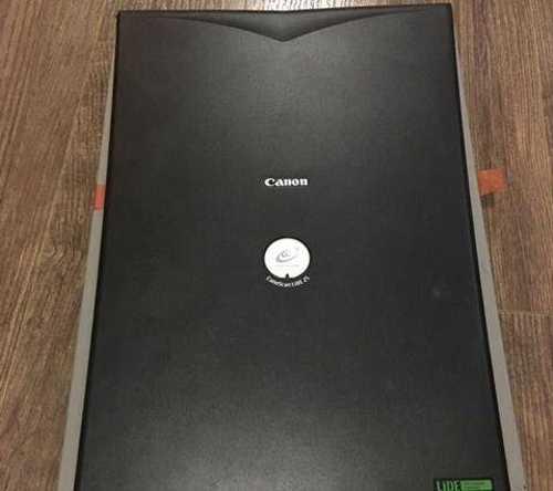 Сканер canon CanoScan lide25