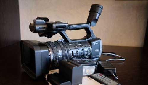 Видеокамера Sony HDR-AX 2000E