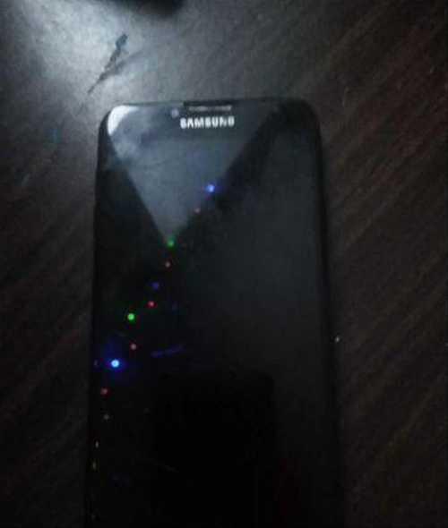 Телефон SamsungJ4