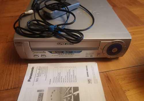 Видеомагнитофон Panasonic