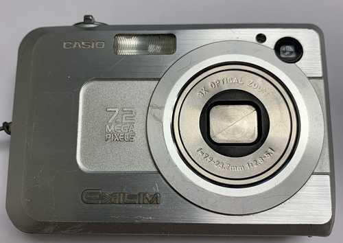 Компактный фотоаппарат Casio ex-z750