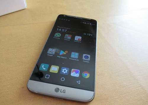 Смартфон модульный LG G5