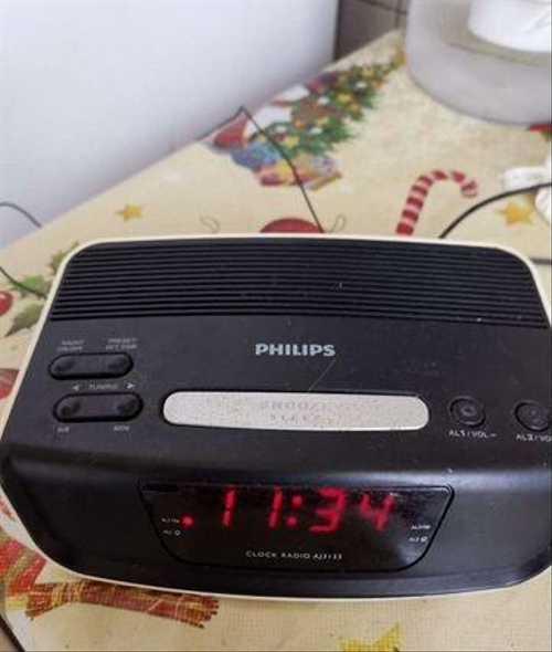 Будильник-часы с радио FM