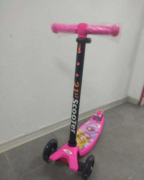 Детский самокат Maxi print Scooter,розовый,София