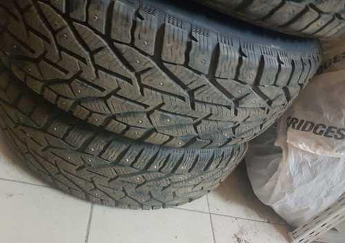 Зимние шины 4 шт Tigar 235/60 R18 107T XL SUV ICE