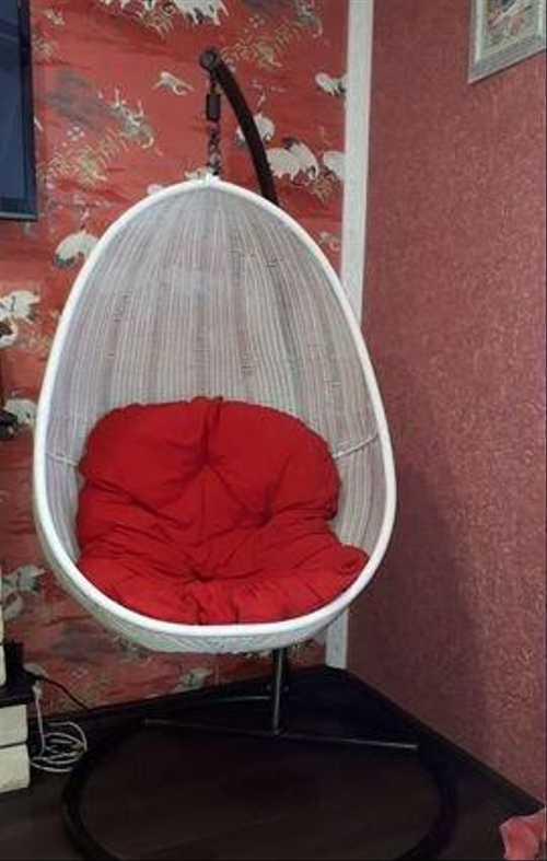 Продам подвесное кресло из ротанга