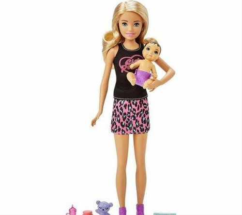 Кукла Barbie Няня в лосинах, с малышом и аксессуарами (GRP13)
