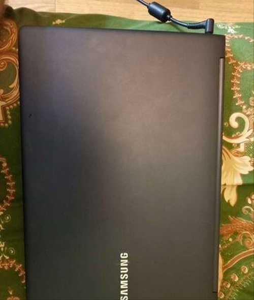 Samsung NP900X3C-A03RU 13.3"