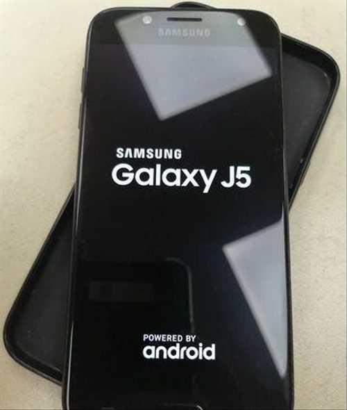 Samsung Galaxy J5 2017 16GB SM-J530FM Комса