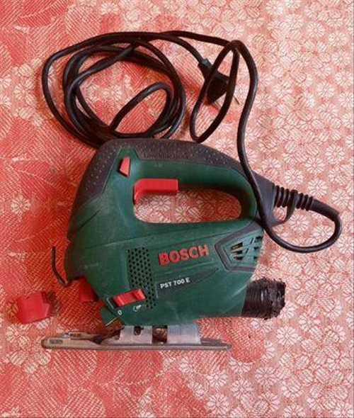 Лобзик Bosch pst 700E