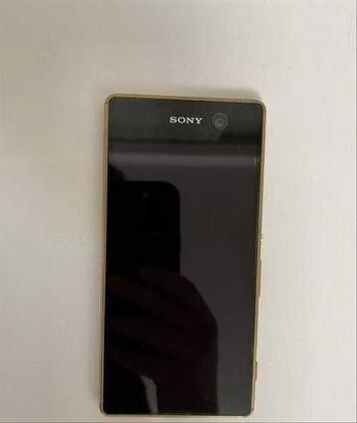 Смартфон Sony Xperia M5 Dual золотой (E5633Gold)