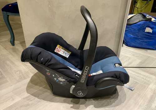 Автомобильная переноска Maxi-cosi