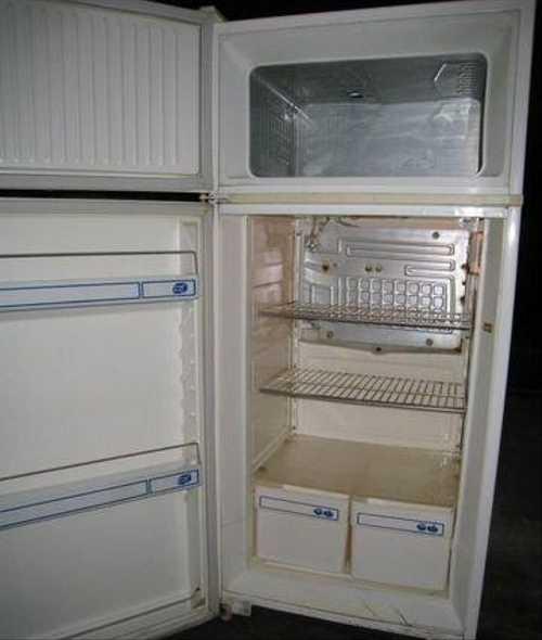 Компактный холодильник юрюзань (130х60см) 1975 гв