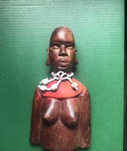 Статуэтка из красного дерева (Конго, Африка)