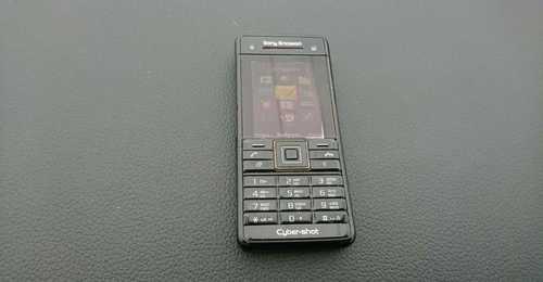 Телефон Sony Ericsson C902