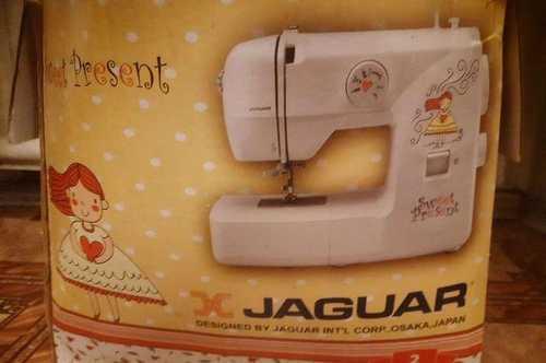 Швейная машина с оверлоком Jaguar Sweet Present