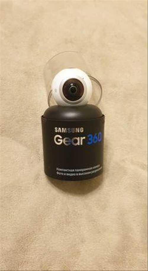 Камера Samsung Gear 360