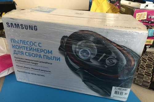 Пылесос SAMSUNG SC18M21