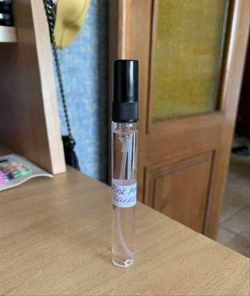 Pink molecule zarkoperfume