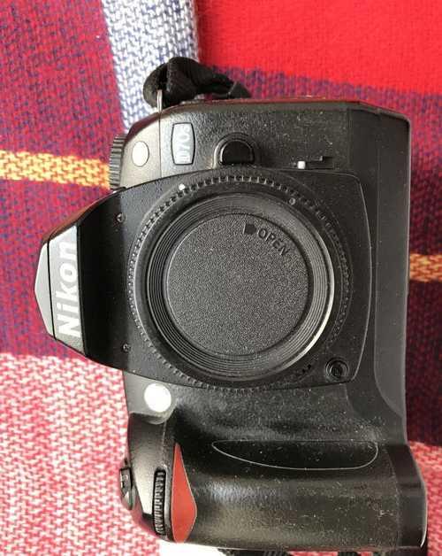 Nikon D70s Body