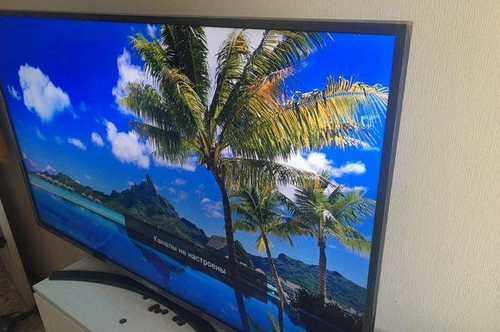 Телевизор LED LG 55UM7400PLB черный 55" (139 см)