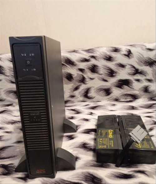 Бесперебойник APS Smart-UPS SC 1500