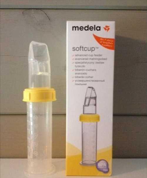 Soft cup. Softcup Medela 80 ml. Поильник софт кап Медела. Medela Softcup. Поильник мягкая ложечка Медела софт кап.