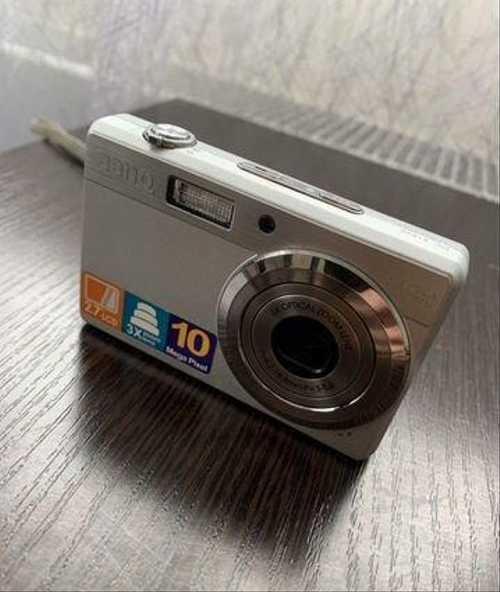 Компактный фотоаппарат Benq DC E1030