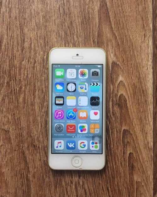 Плеер Apple iPod touch 5-го поколения