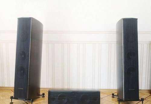 Sonus faber. Cremona M + Cremona center M